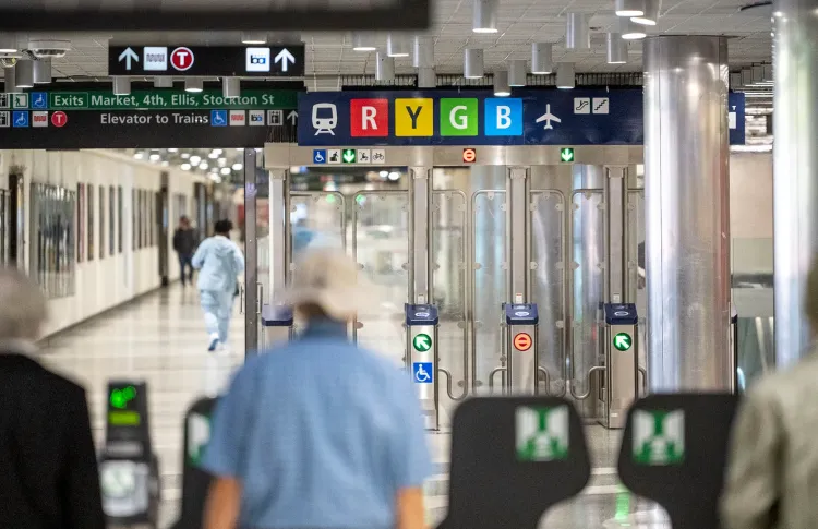 New transit signs tested in San Francisco | The Bay Link Blog